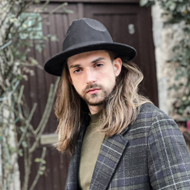 Dejan Tesic on Behance