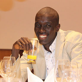 Abdoul Aziz FALL - Consultant Graphique - Art Director - Photographe in ...